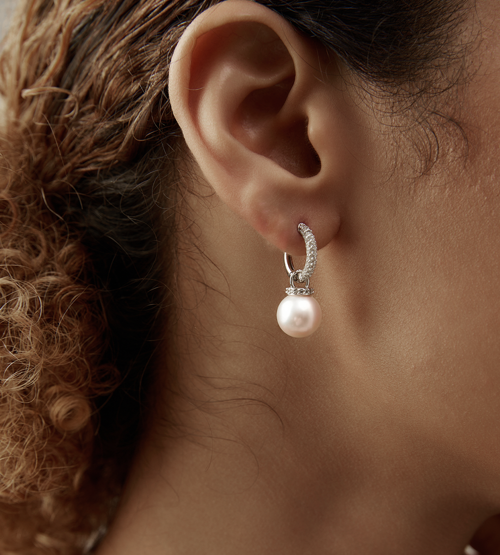Elegant Pearl Jewelry – Timeless Necklaces, Earrings & More | Gingiberi